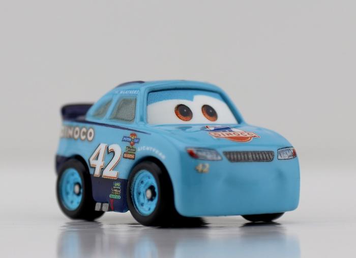 Jual Diecast Disney Cars Mini Racers Cal Weathers by Mattel - Kota ...