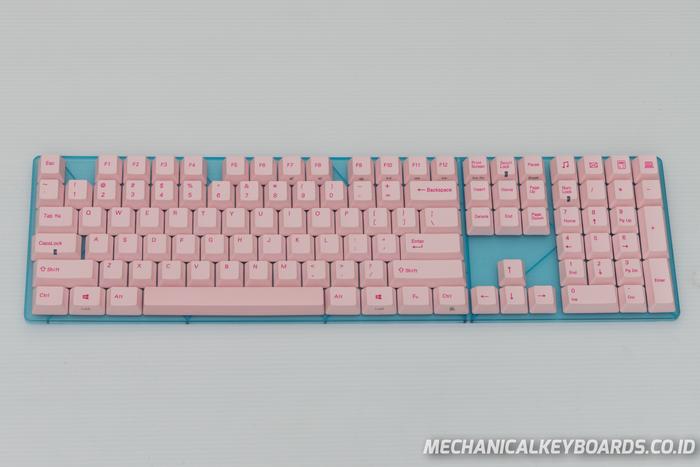Jual Varmilo Pink on Pink PBT Dye Sublimated Keycap Set - Kota Semarang ...
