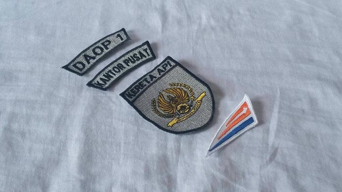 Jual Badge seragam pt kai - Kota Bandung - TrainshopIndo | Tokopedia