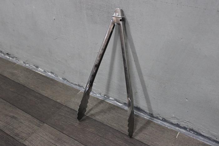Jual capitan capit penjepit makanan stainless steel besi ukuran sedang ...