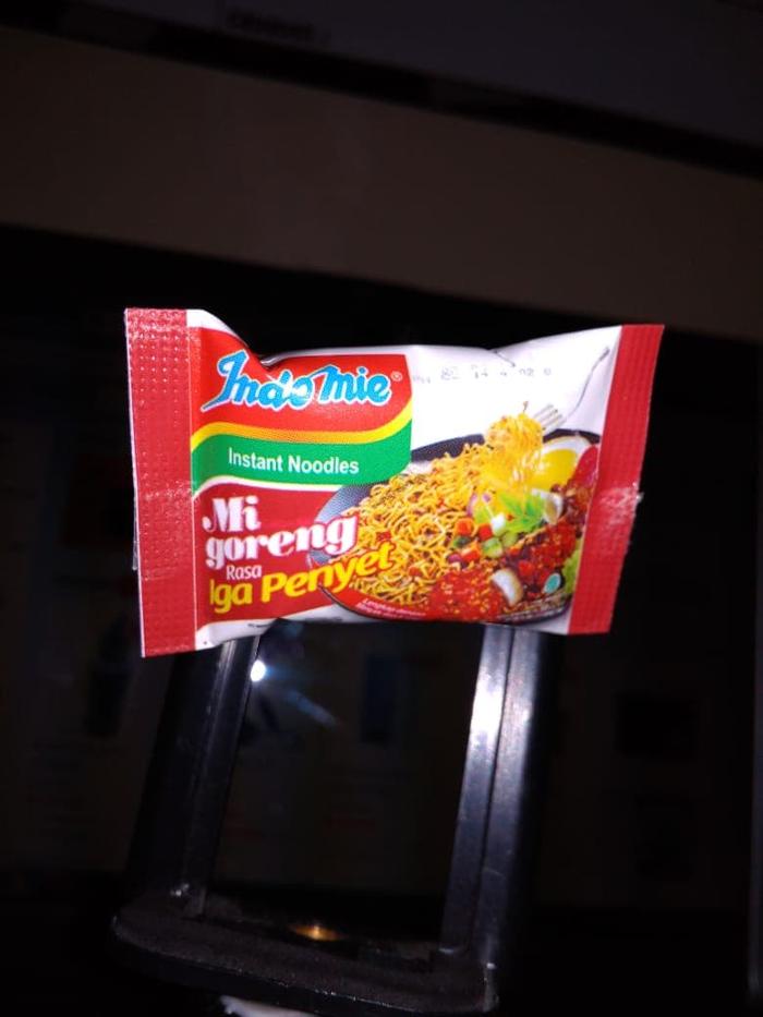 Jual miniatur magnet indomie goreng rasa iga penyet - Kota Bandung ...