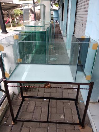 Jual AQUARIUM SET FILTER SAMPING UKURAN 80x40x40cm - Jakarta Selatan ...
