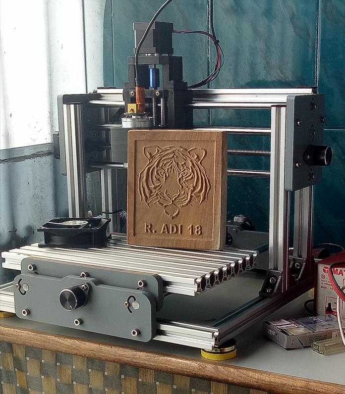 Jual Mesin CNC router GRBL control 2417+laser 5500Mw - Kab. Pasuruan ...