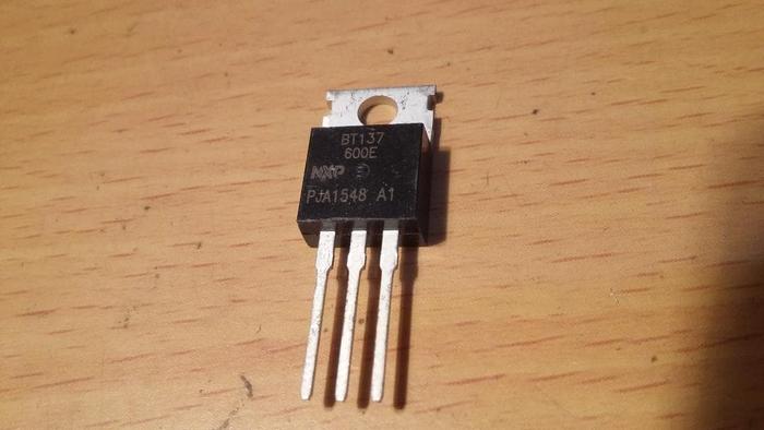 Jual Triac BT137 BT 137 600v 8A 8 Ampere - Jakarta Timur - Sipol ...