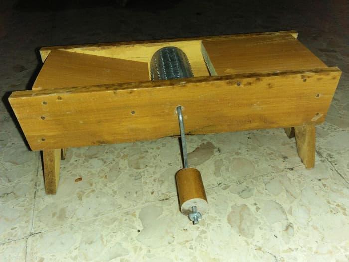 Jual Alat Parut Parut Kelapa Parut Kelapa Ulir Manual - Kab. Blitar ...