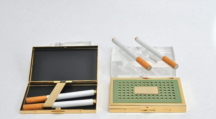 Jual Cigaratte case kotak rokok bahan metal gold kombinasi hijau elegan ...