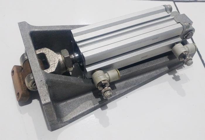 Jual Air cylinder cylinder angin pneumatic CDQ2D32S-60 SMC - Kab. Bandung - 2ndMach | Tokopedia