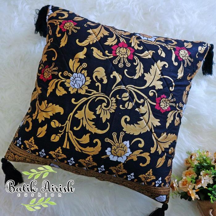 Jual Sarung Bantal Batik PRADA uk. 40x40 cm | Prada Bali | Cushion ...