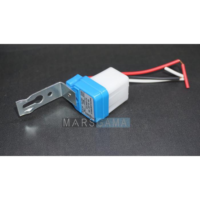 Jual Photocell AC 220V 10A Sensor Cahaya Photo Foto Cell Model Selcon ...