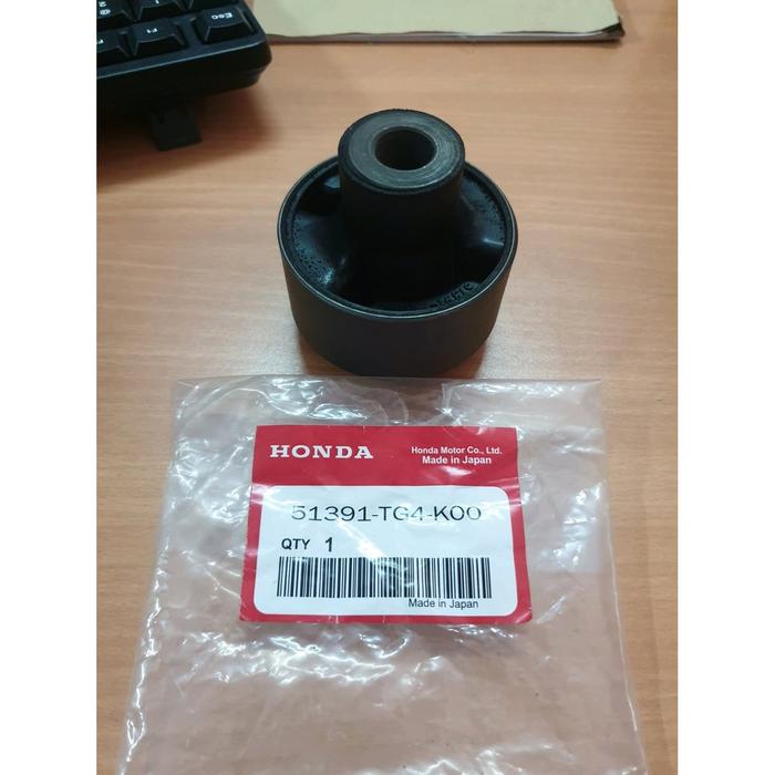 Jual Bushing Bos Besar Lower Arm Karet Sayap Depan Honda Brio Mobilio ...