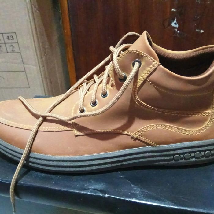 Sepatu Boots Rock
