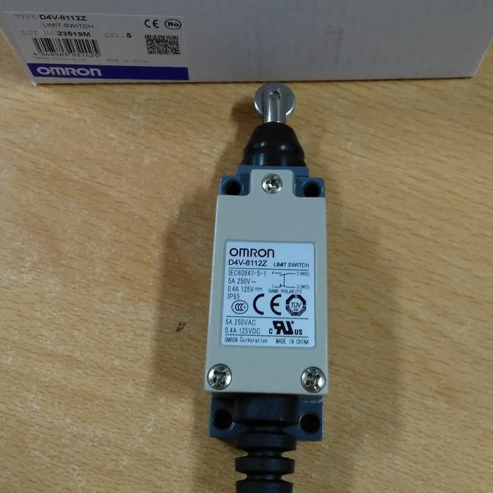 Jual Limit switch D4V 8112Z 8112 Z 8112SZ 8112 SZ Omron Original ...