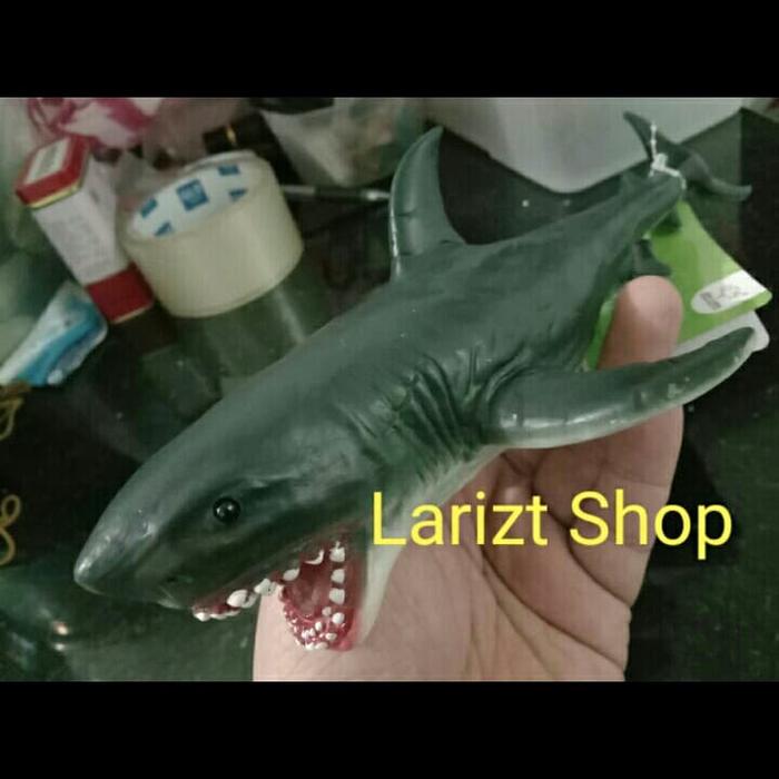 Jual Boneka Remas Realistic Simulation Shark Ikan Hiu Plush Doll Di ...