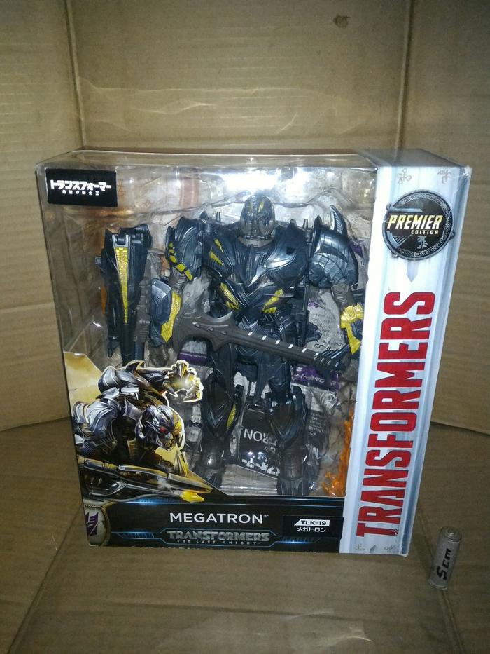 Jual Megatron Leader Premier Edition Transformers TLK Action Figure ...