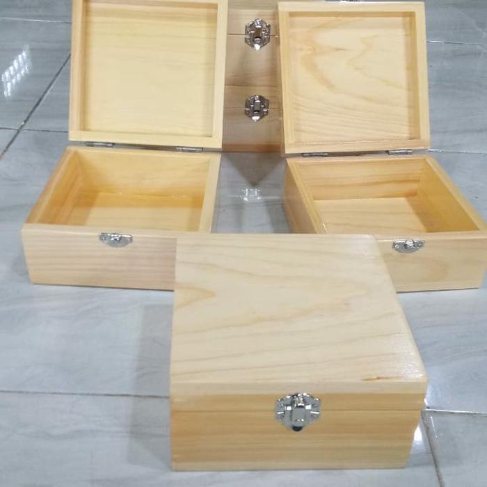 Jual Kotak Perhiasan Kayu / Wooden Box / Kotak Kayu (tutup full kayu ...