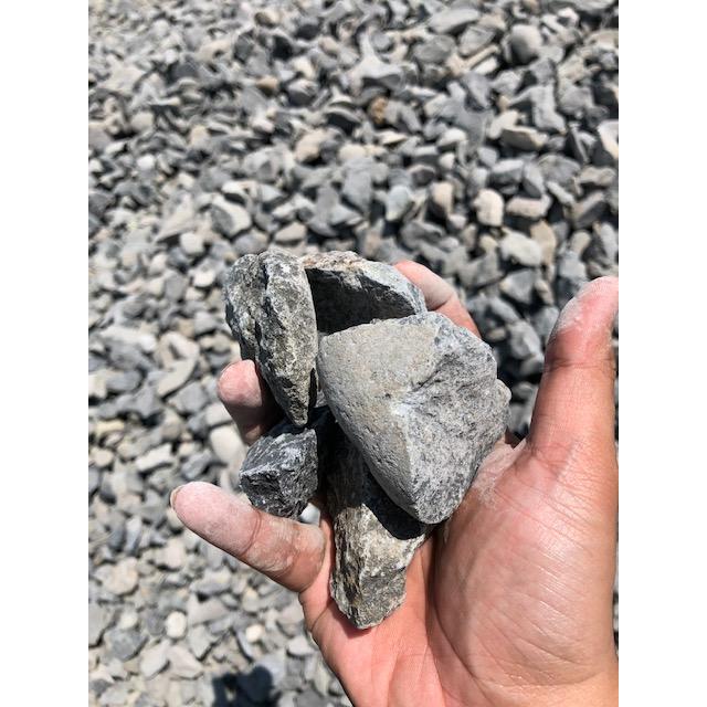 Jual Material Proyek Batu Split Kricak 3x5cm Makadam Base Course LPB ...