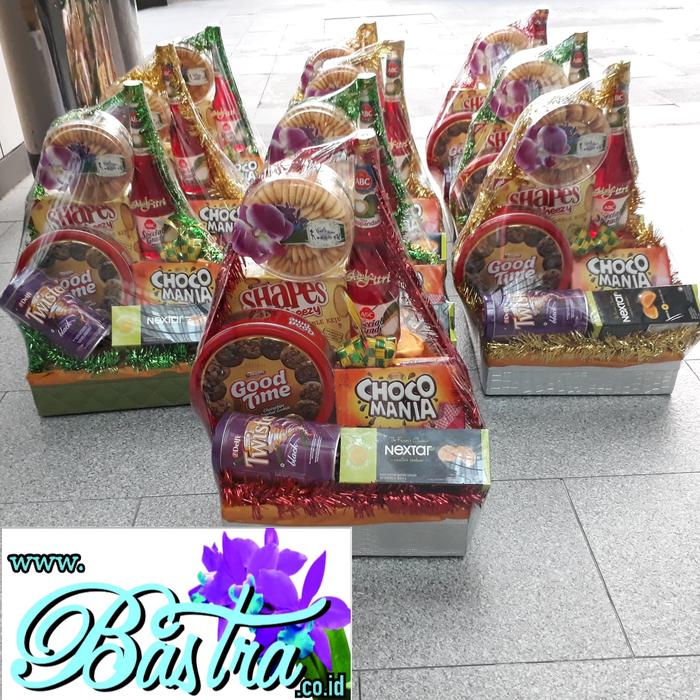 Jual parcel lebaran/parcel cookies/parcel kue/parcel makanan/ parcel ...