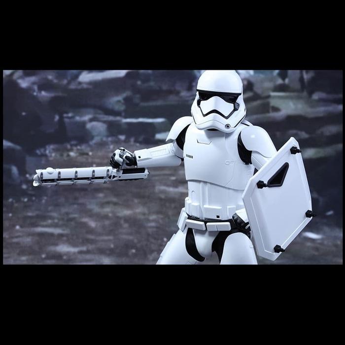 Jual 1/6 Hot toys Storm Trooper riot control first order baton set ...
