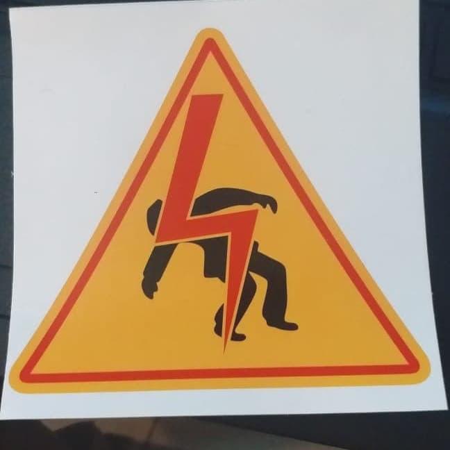 Jual STICKER SIGN DANGER BAHAYA ALIRAN LISTRIK 10×10CM LABEL RAMBU K3 ...