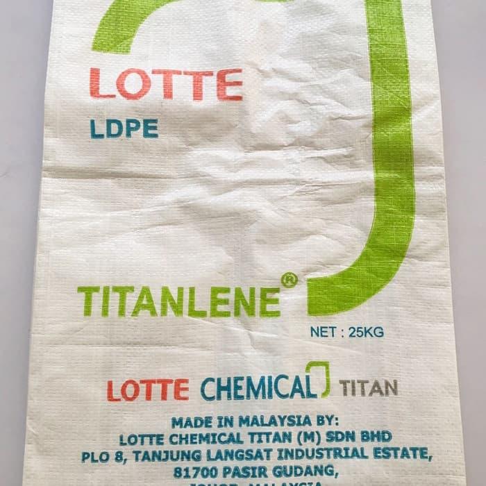 Jual karung bekas biji plastik trilene atau Lotte tebal untuk 50kilo ...