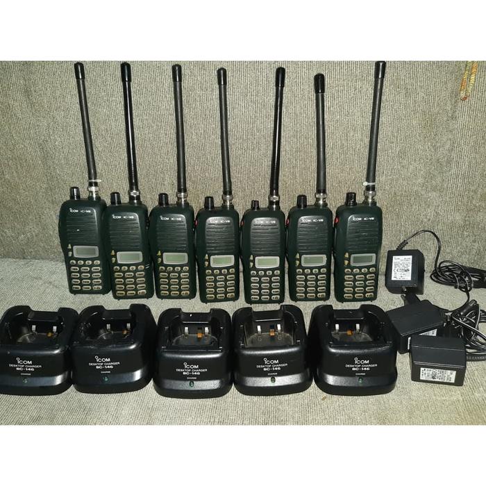 Jual ht icom v8 normal dan mulus ht legendaris cocok di koleksi masih ...