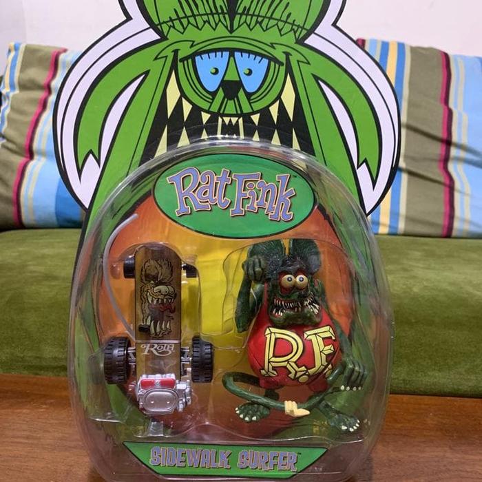 Jual Action Figure Rat Fink Sidewalk Surfer by Funko - Kota Denpasar ...