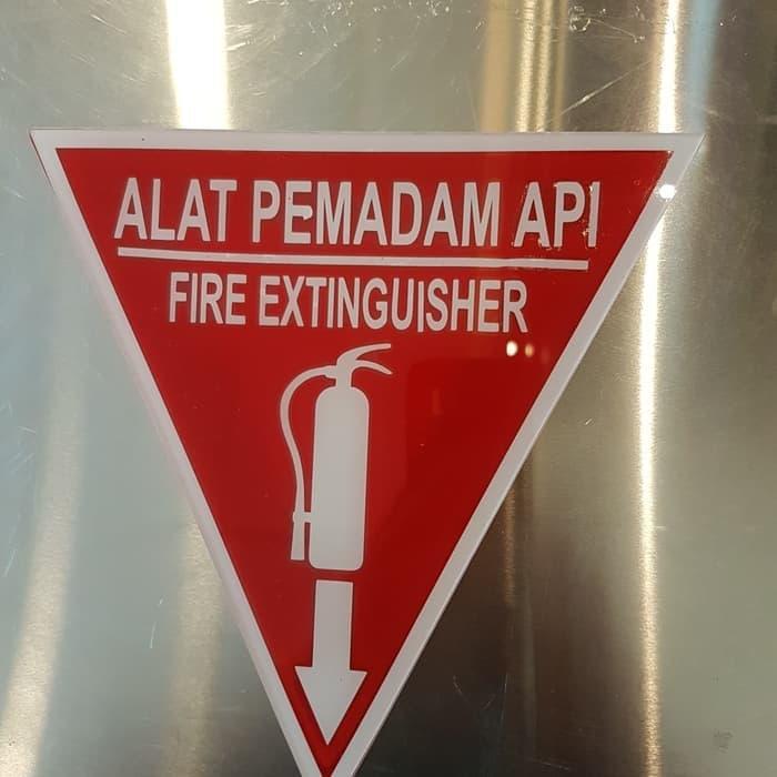Jual SIGN AKRILIK K3 RAMBU SAFETY SEGITIGA APAR PEMADAM 20X20CM ...