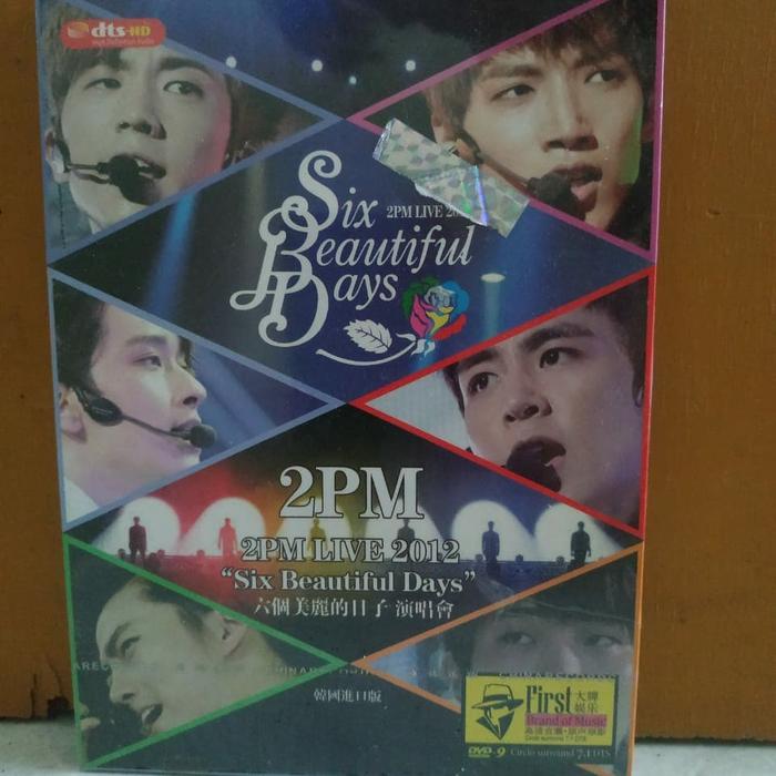 2PM／2PM LIVE 2012 ”Six Beautiful Days” in 武道館 [Blu-ray]