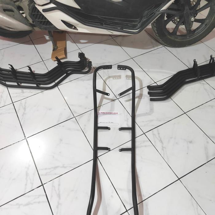 Jual tubular PCX lokal crash bar Pcx lokal terbaru 2018 2019 crashbar ...
