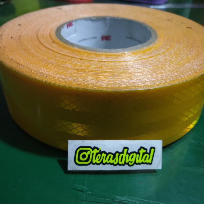 Jual Sticker 3M Reflective tape EGP scotlite truk bus dll KUNING meteran - Kota Tangerang ...
