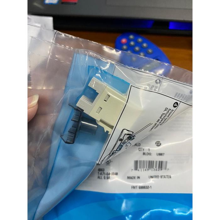 Jual Commscope Modular cat6 / Modular AMP Cat6 / Modul Cat6 - Hitam ...