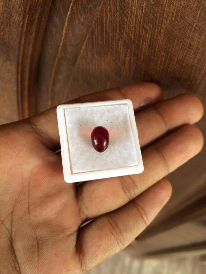 Bahan Batu Merah Delima