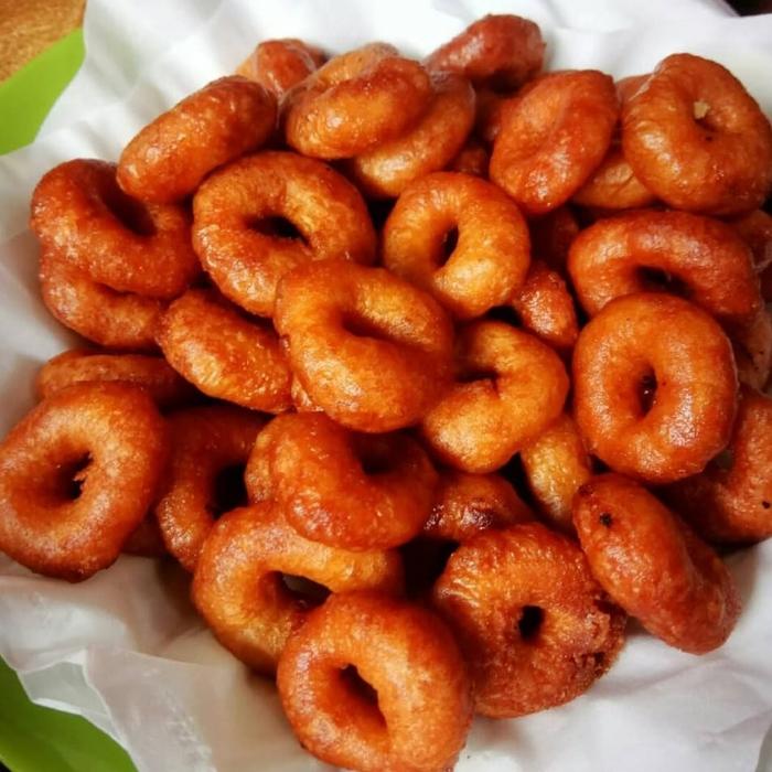 Jual kue ali agrem alias kue cincin gula merah jajanan jadul - Kota ...