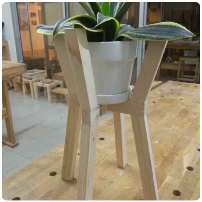 Jual Standing Pot / Standing Planter / Dudukan Pot Model 2 satuan ...