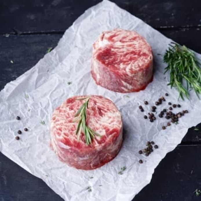 Jual tenderloin steak wagyu santori blue label 200gr - Kota Bandung ...