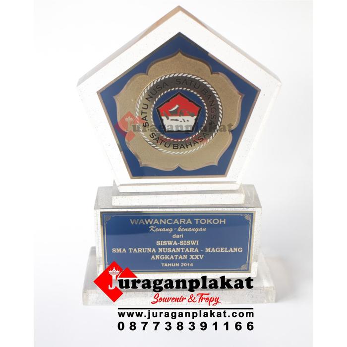 Jual Plakat Vandel Fiber/Resin 21 - Kota Yogyakarta - Juragan Plakat ...