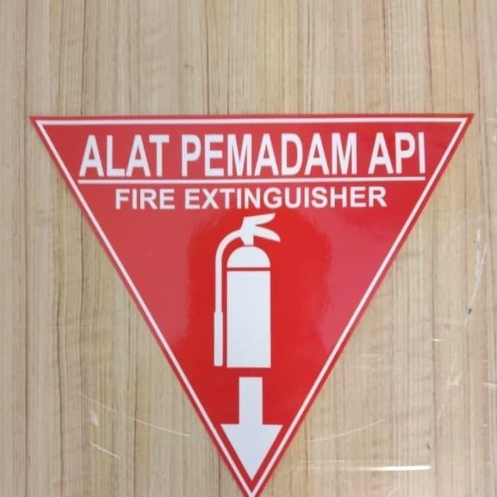 Jual SIGN STICKER SEGITIGA APAR UKURAN 35X35CM K3 RAMBU - Jakarta Barat ...