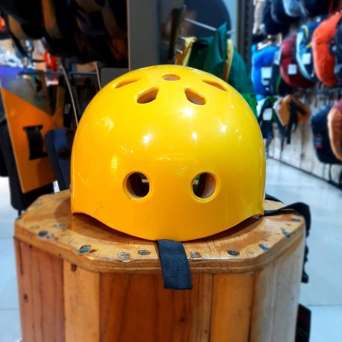 Jual HELM RAFTING, HELM SEPEDA KUNING - Kota Bekasi ...