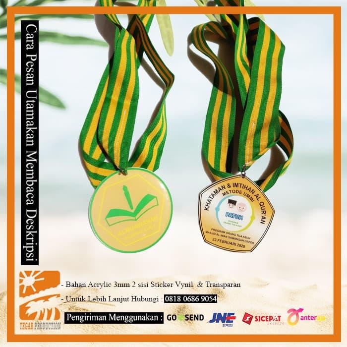 Jual Medali Acrylic 3mm 2 sisi Sticker Vynil / Transparan - Jakarta ...
