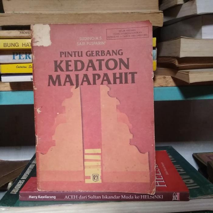 Jual Pintu Gerbang Kedaton Majapahit Ilustrasi Gerdi WK - Kab ...
