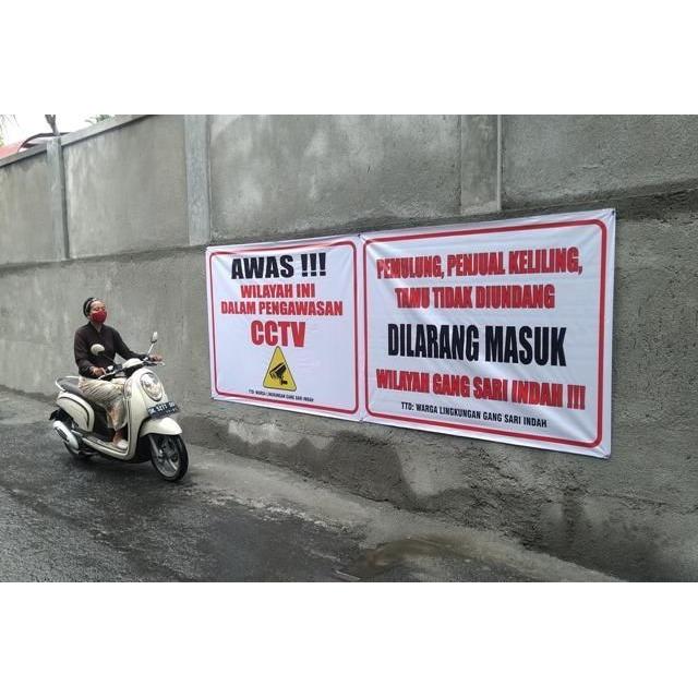 Jual spanduk banner cetak gambar dilarang masuk cctv poster tanda ...
