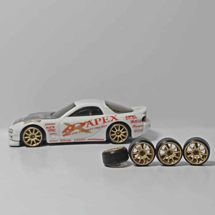 Jual Ban Karet diecast Sakura Model Rays CE28 Gold - Jakarta Selatan ...